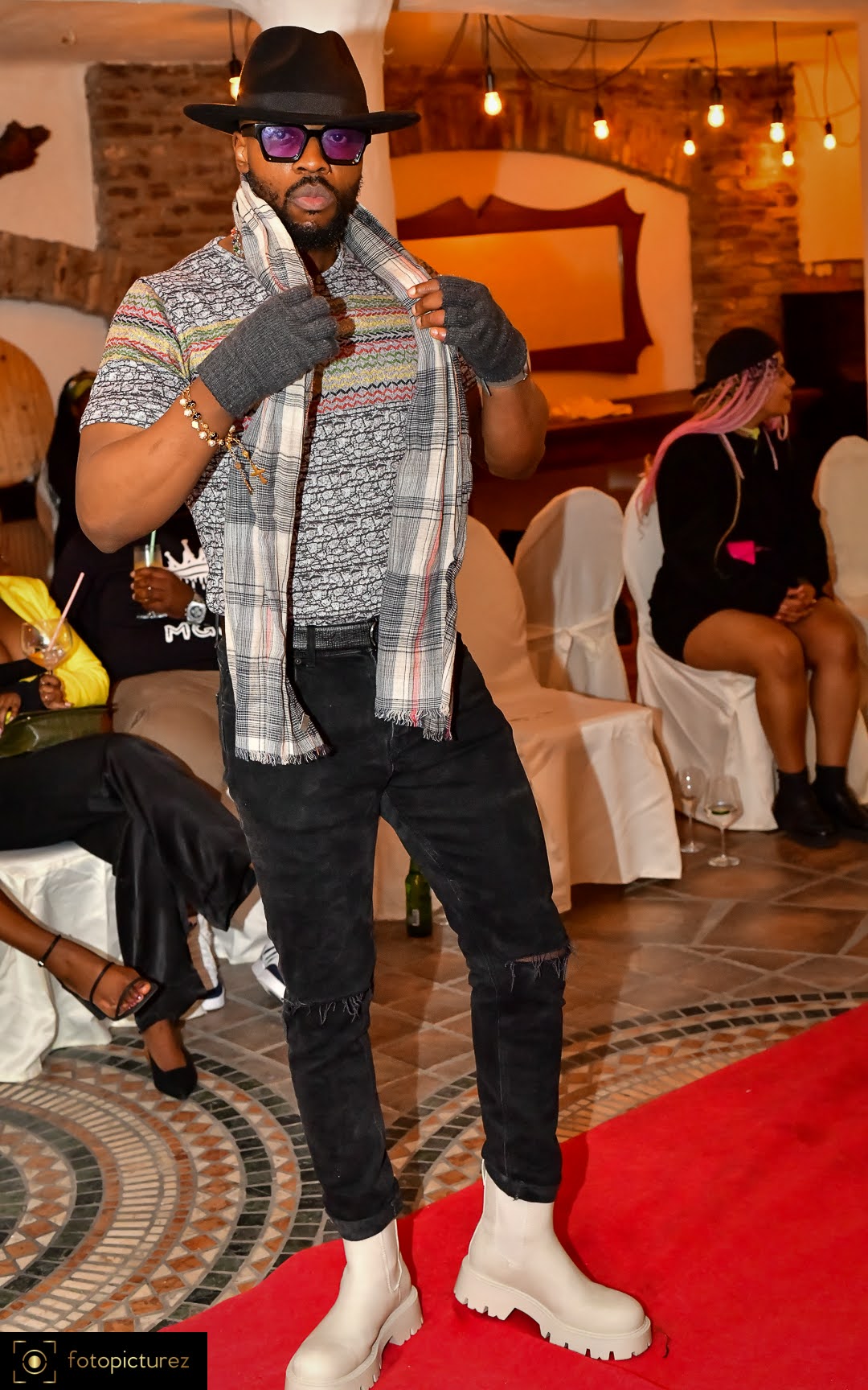 Ready made pieces – Pfeka